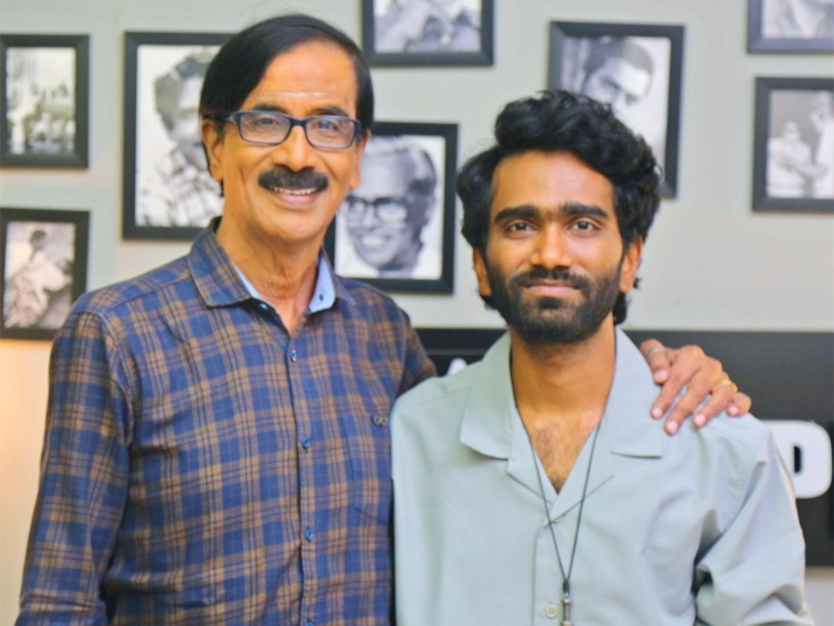 Manobala Passed Away: Tamil Actor And Director Manobala Rare Photos - Sakshi